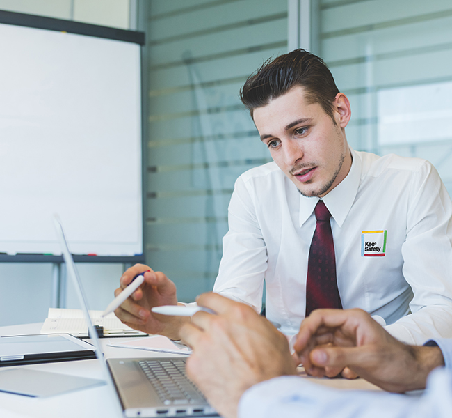 Everything You Need to Know About Guardrails - Kee Safety